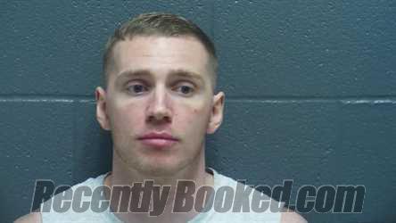 Recent Booking / Mugshot for DEVIN LOY REYNOLDS in Montgomery County ...