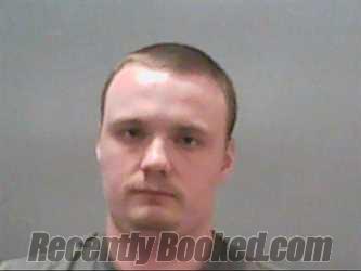 Recent Booking / Mugshot for HUNTER SNOW in Newton County, Indiana