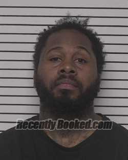 Recent Booking / Mugshot for DAVONTA EVERETT RANKIN in Iredell County ...