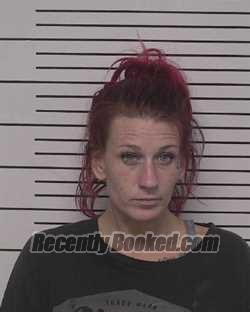 Caroline Elizabeth Kennerly Mugshot & Arrest Info | Iredell County, NC