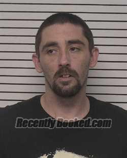 Recent Booking / Mugshot for DANIEL DEAN WILLIAMS in Iredell County ...