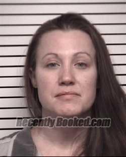 Recent Booking / Mugshot for BRANDI MARIE COMBS in Iredell County ...