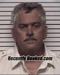 Recent Booking / Mugshot for JOHNNY LEON SWARTZ in Iredell County ...
