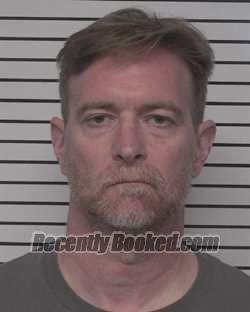 Recent Booking / Mugshot for BRIAN LEE DECKER in Iredell County, North ...