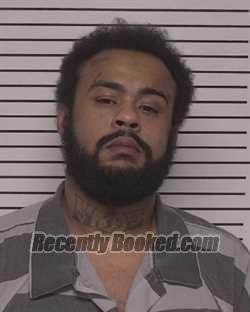 Recent Booking / Mugshot for AVERI TYRELL BARNES in Iredell County ...