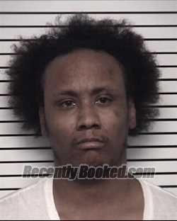 Recent Booking / Mugshot for SHAMONT SHERMAN MORTON in Iredell County ...