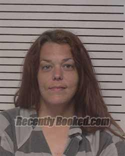 Recent Booking / Mugshot for CAYLEN AMBER FAULKNER in Iredell County ...