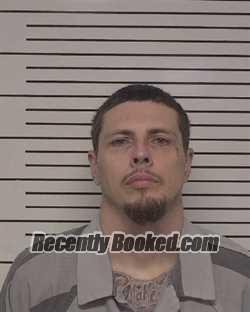 Recent Booking / Mugshot for ROBERT WAYNE THOMAS in Iredell County ...