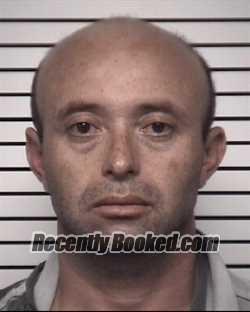 Recent Booking / Mugshot for ELVIN DAVID RODENZO-RODRIQUEZ in Iredell ...