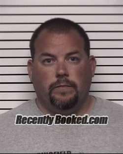 Recent Booking / Mugshot for CURTIS RAY BENSON in Iredell County, North ...