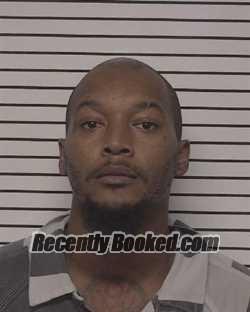 Recent Booking / Mugshot for JACOB ANTHONY BENTON in Iredell County ...