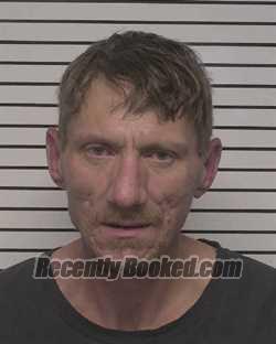 Recent Booking / Mugshot for FRANKLIN DARRELL COMBS in Iredell County ...