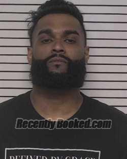 Recent Booking / Mugshot for ROBY ROY THOMAS in Iredell County, North ...