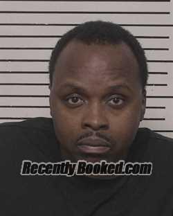 Recent Booking / Mugshot for ROBERT CHEEK in Iredell County, North Carolina