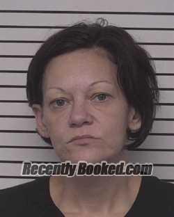 Recent Booking / Mugshot for JENNIFER LEIGH BENFIELD in Iredell County ...