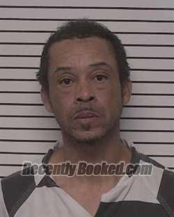 Recent Booking / Mugshot for TRAVIS LAMONT LEWIS in Iredell County ...