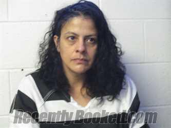 Recent Booking / Mugshot for Shatanya Bennett in Orange County, Indiana
