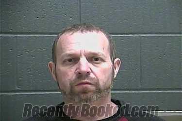 Recent Booking / Mugshot for CHARLES FRANKLIN PARROTT in Perry County ...