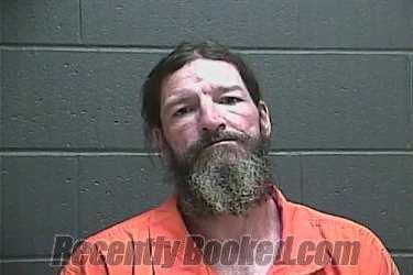 Recent Booking / Mugshot for JUSTIN MICHAEL BARNETT in Perry County ...
