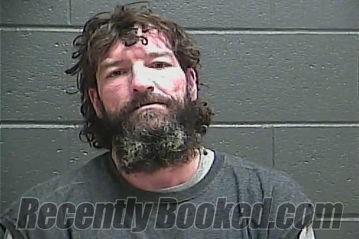 Recent Booking / Mugshot for JUSTIN MICHAEL BARNETT in Perry County ...