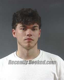 Recent Booking / Mugshot for TYLER SPAULDING in Posey County, Indiana