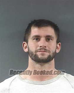Recent Booking / Mugshot for JOHNATHON CHANCE GILBERT in Posey County ...