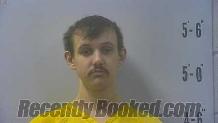 Recent Booking / Mugshot for ELIJAH QUINN BALLINGER in Pulaski County ...