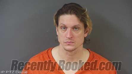 Recent Booking / Mugshot for CHRISTOPHER ROBERT BUTLER in Putnam County ...