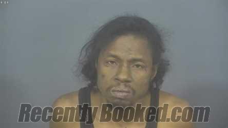 Recent Booking / Mugshot for AARON DEMOND THOMAS in St Joseph County ...