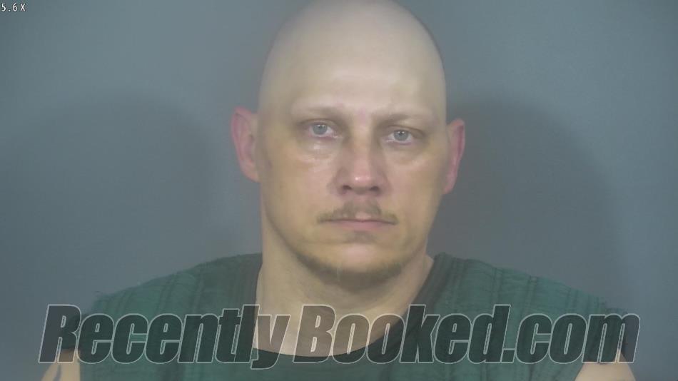 Recent Booking / Mugshot for COCHISE NMN HARDING in St Joseph County ...
