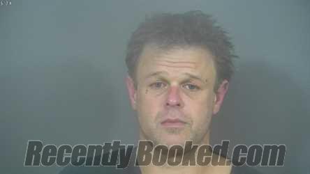 Recent Booking / Mugshot for DEREK DOSS ADAMS in St Joseph County, Indiana