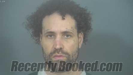 Recent Booking / Mugshot for DEREK RYAN HOOTEN in St Joseph County, Indiana