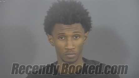 Recent Booking / Mugshot for DEANDRE DESALLE ROBINSON in St Joseph ...