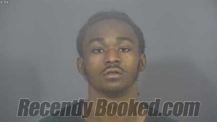 Recent Booking / Mugshot for QUE'YOUN MARTRELL FOULKS-SMITH in St ...