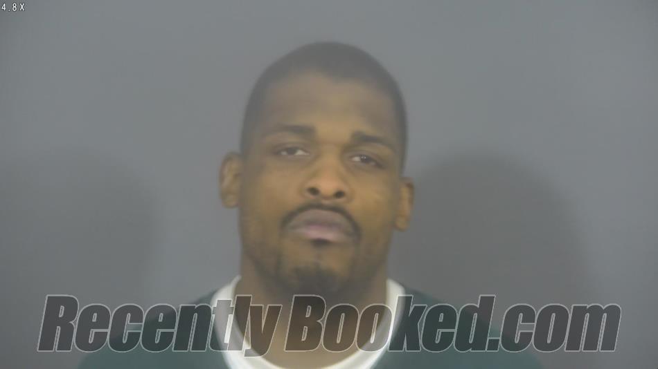 Recent Booking / Mugshot for RAKEEM MARTIN WHITE in St Joseph County ...