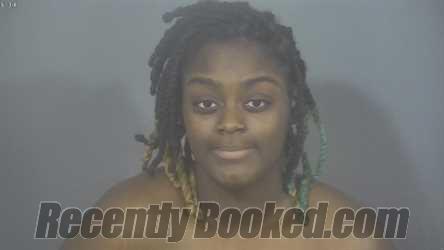 Recent Booking / Mugshot for TEMPESTT ARNAY RICHARDSON in St Joseph ...