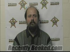 Recent Booking / Mugshot for DEREK GLOVER in Scott County, Indiana