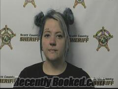 Recent Booking / Mugshot for MARIAH SNYDER in Scott County, Indiana