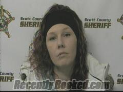 Recent Booking / Mugshot for ALLYSN HENSLEY in Scott County, Indiana