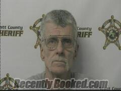 Recent Booking / Mugshot for DON STRONG in Scott County, Indiana