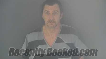 Recent Booking / Mugshot for MICHAEL EARL ROBERTS in Shelby County, Indiana