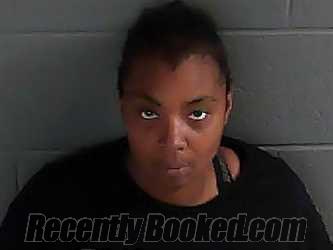 Recent Booking / Mugshot for NATALIE NICOLE HARDWICK in Spencer County ...