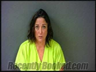 Recent Booking / Mugshot for RACHAEL LOUISE RIEGLE in Starke County ...