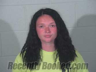 Recent Booking / Mugshot for ALIZE MARIE DEGRAW in Steuben County, Indiana