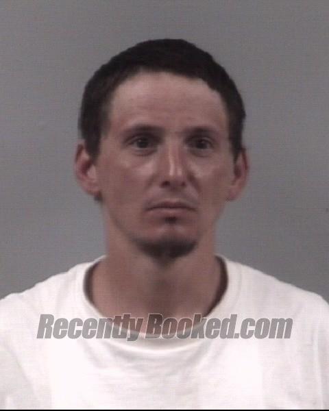 Recent Booking / Mugshot for SCOTT RICHARD COATS in Johnston County ...