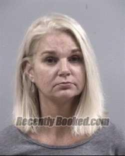 Recent Booking / Mugshot for SANDRA DEE EASON in Johnston County, North ...