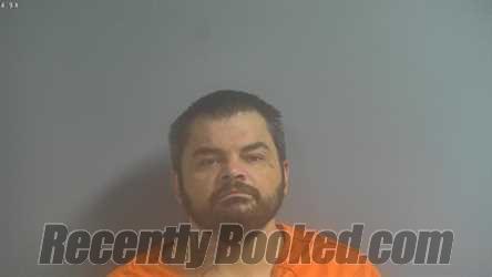 Recent Booking / Mugshot for DUSTIN LEE GRISSOM in Sullivan County, Indiana