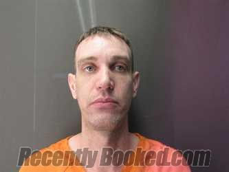 Recent Booking / Mugshot for DANIEL ROYCE WILLERTON in Sullivan County ...