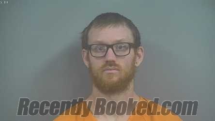 Recent Booking / Mugshot for LYLE JOE ROBERTSON in Sullivan County, Indiana