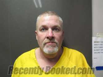 Recent Booking / Mugshot for STEPHEN ROBERT HOUCHIN in Sullivan County ...
